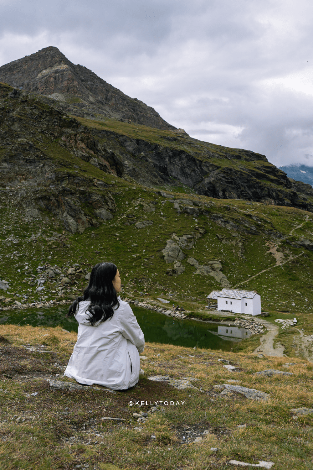 Ultimate Guide to Visiting Velaris in ACOTAR - City of Starlight